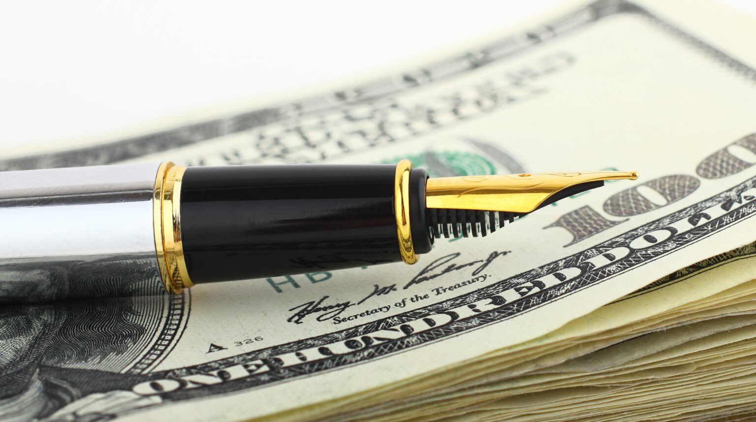 Prestigious Biglaw Firm Ups The Ante On Six-Figure Bonuses For Federal ...